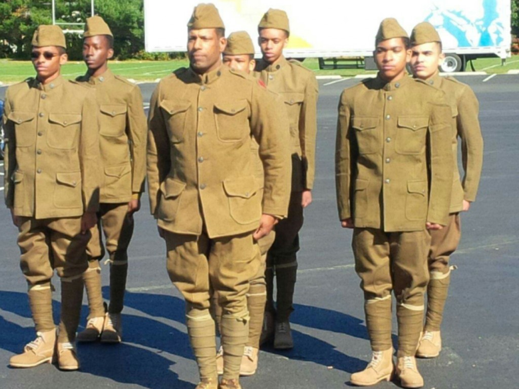 369th Infantry Regiment “Harlem Hellfighters” WWI | Ebony Doughboys ...